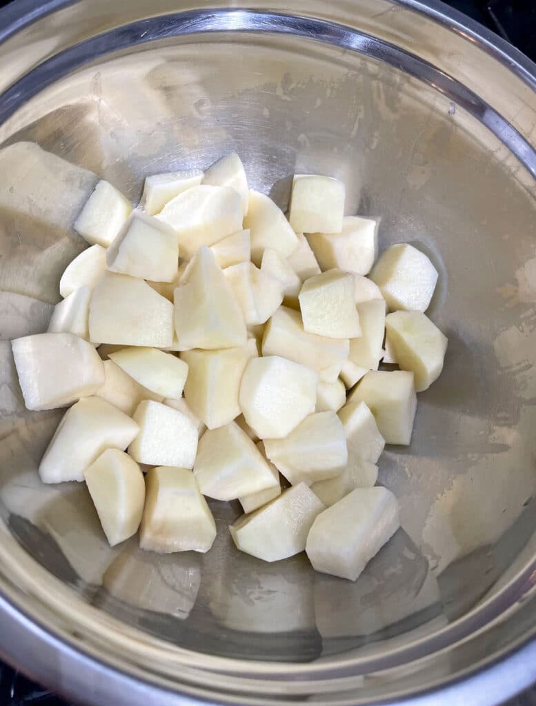 Seasoned Garlic Roasted Yellow Potatoes (Yukon Gold Potatoes)