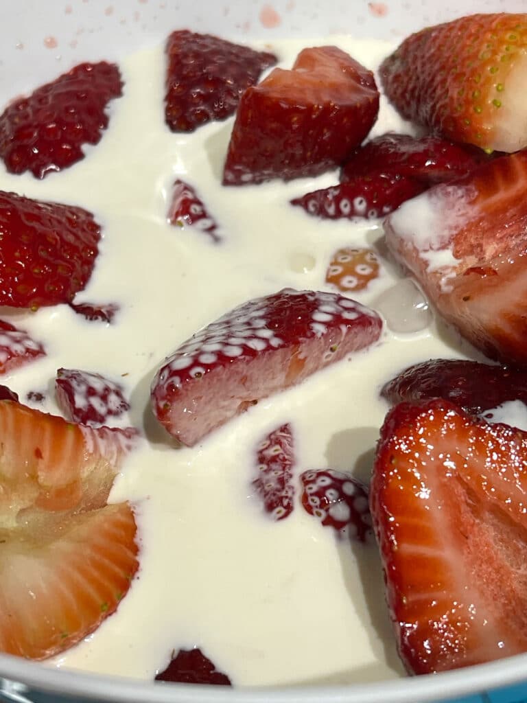 Strawberries And Cream (With Heavy Whipped Cream Topping)