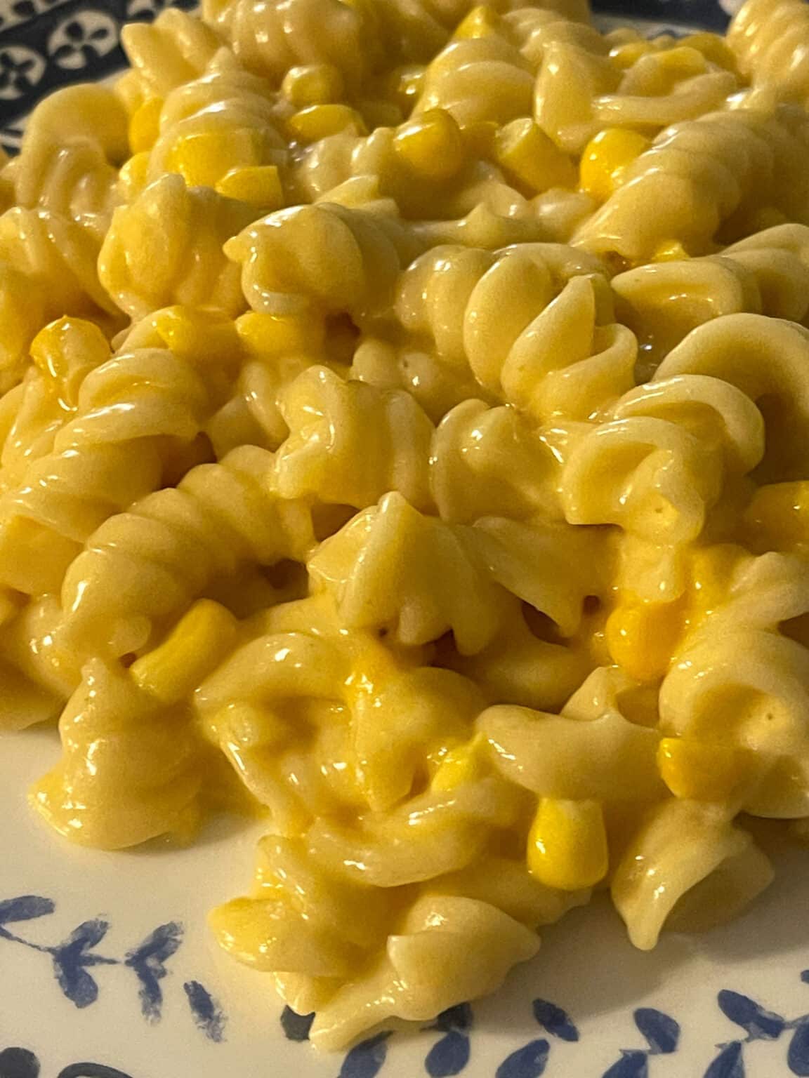 Instant Pot Rotini Mac And Cheese (With Added Frozen Corn)